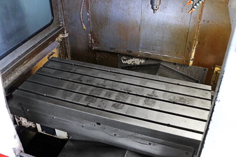 Takisawa MAC-V2E MC- Compo数控立式加工中心w/发那科10m数控控制-诺曼机床